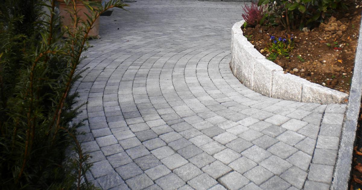 Käser Gartenbau AG | Pflästerungen